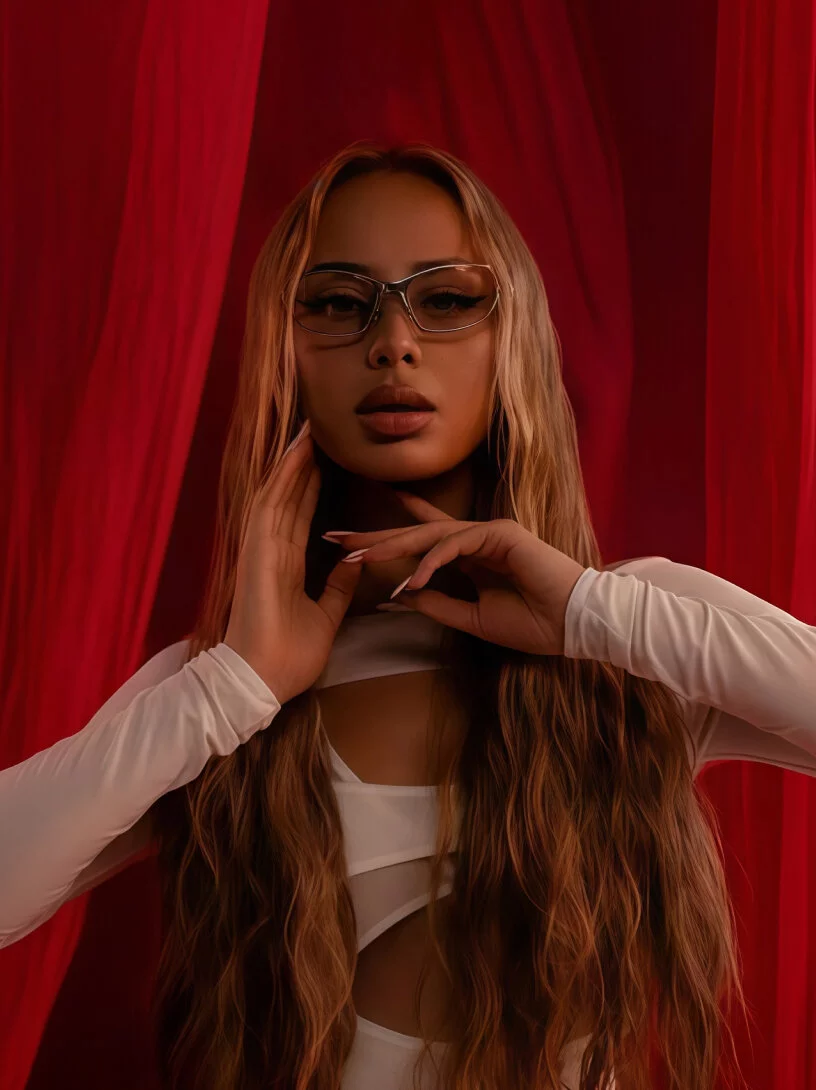 Каждое вс - Сплетни Голос в ресторане Сплетни by Anna Asti