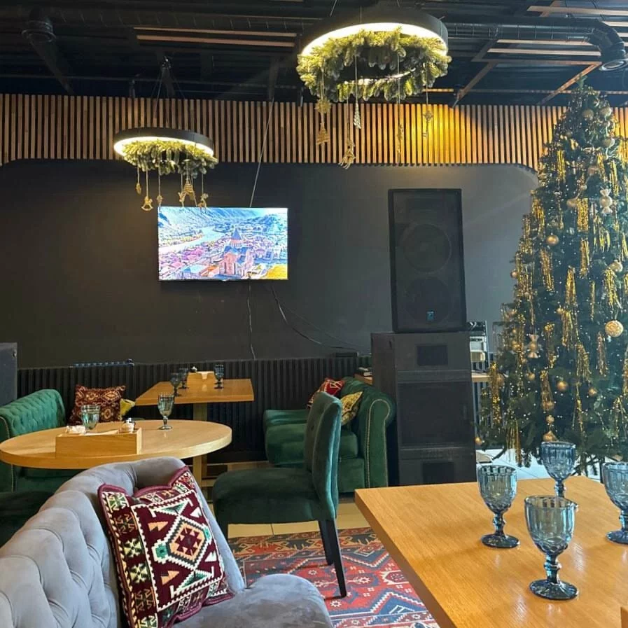 Ресторан «Я по бабушке Грузин» Москва: бронирование, цены, меню, адрес, фото, отзывы ...