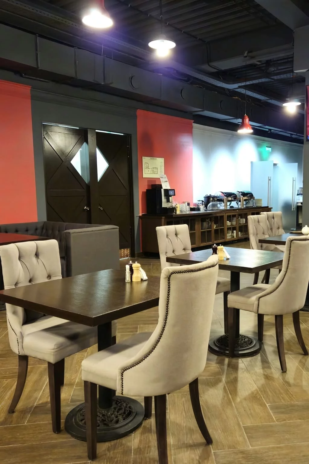 Ресторан «Ла Лара» Москва: бронирование, цены, меню, адрес, фото, отзывы — Официальный сайт ...